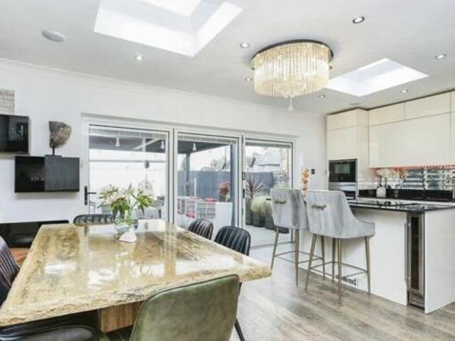 Chinbrook Road, London, 3 Bedroom Detached