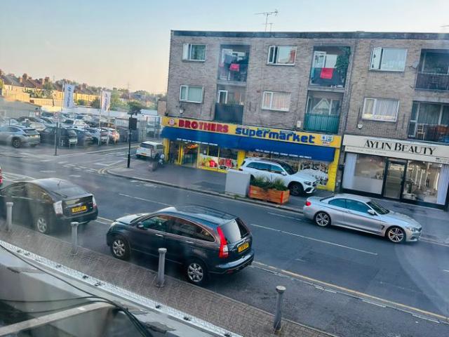 Chingford Mount Road, Chingford E4, 2 bed flat to rent, £1,750 pcm | PrimeLocation