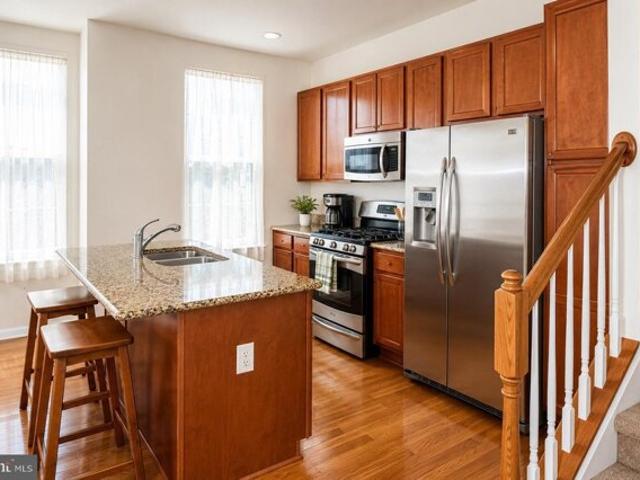 Chinkapin Oak Ln, Woodbridge, Condo For Sale