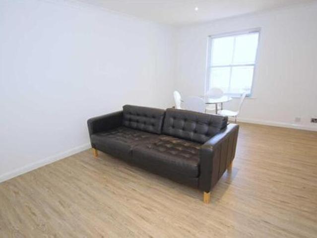 Chippendale House, Navigation Walk, 2 Bedroom Flat