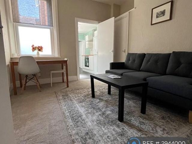 Chippendale Place, Newcastle Upon. 2 bed flat to rent £1,000 pcm £231 pw