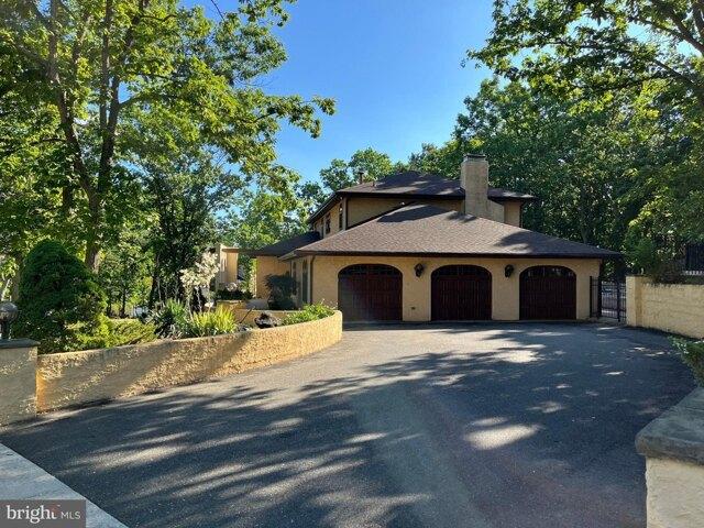 Chippenham Dr, Voorhees, Home For Sale