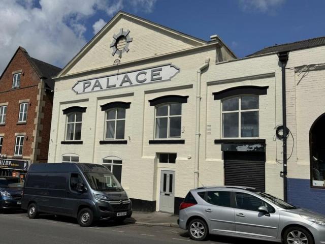 Chippenham SN15, 1 bed flat to rent, £950 pcm | PrimeLocation