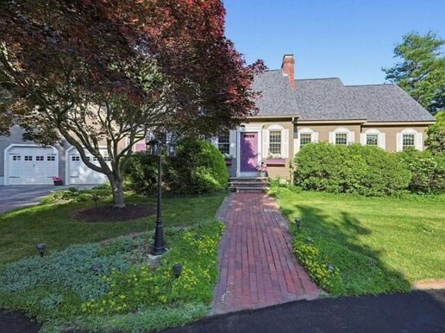 Chipper Hill Rd, Northbridge, Home For Sale