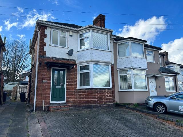 Chipperfield Road, Hodge Hill, Birmingham B36, 3 bed semi detached house to rent, £1,250 pcm | PrimeLocation