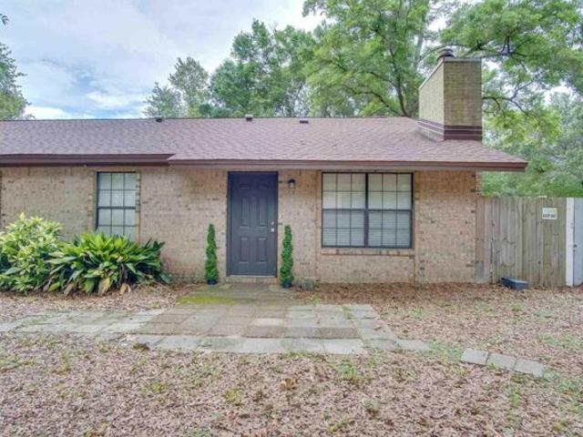 Chisholm Rd Apt B, Pensacola, Home For Sale
