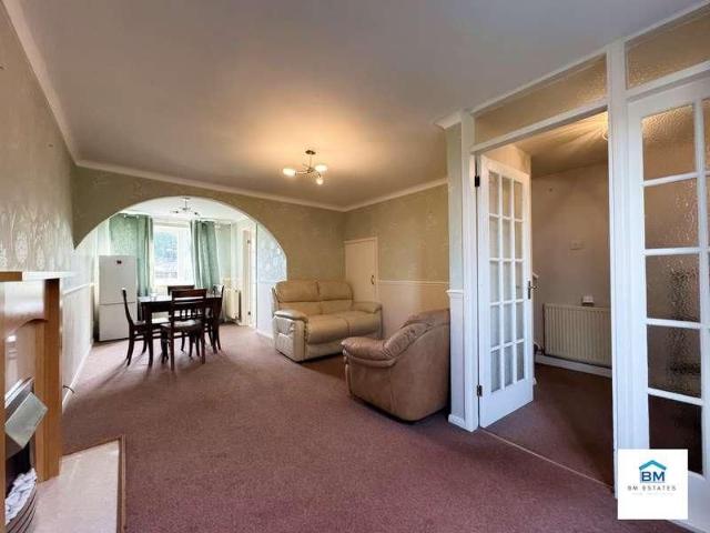 Chiswick Drive, Loughborough, LE11