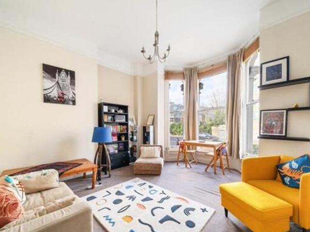 Chiswick High Road, Gunnersbury, 1 Bedroom Flat
