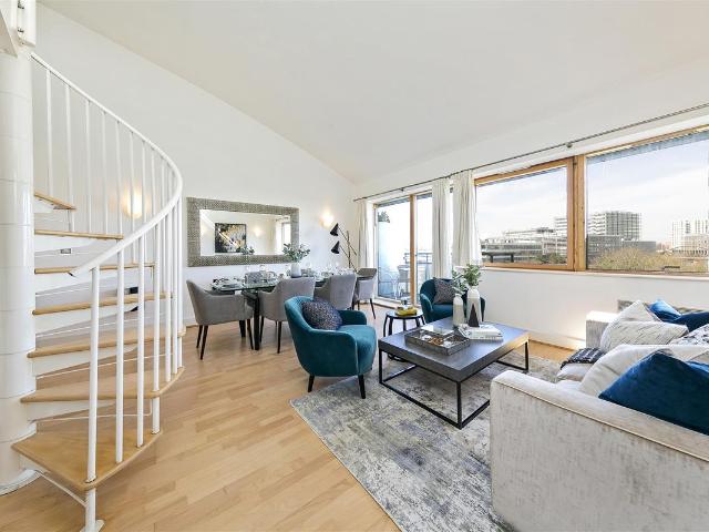 Chiswick High Road, London W4, 2 bed flat to rent, £3,300 pcm | PrimeLocation