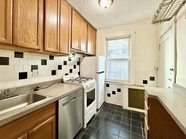 Chiswick Rd Apt,boston, Condo For Sale