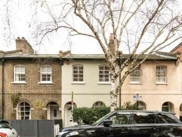 Chiswick Road, Chiswick, 2 Bedroom House