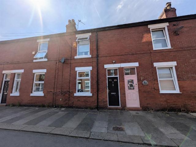 Chiswick Road, Didsbury Village M20, 2 bed terraced house to rent, £1,300 pcm | PrimeLocation