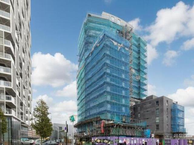 Chrisp Street, Parkview Apartments, 1 Bedroom Flat