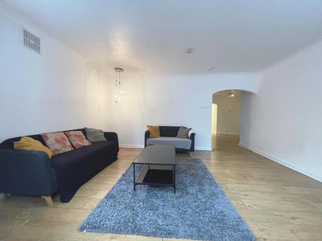 Christchurch Avenue, Kilburn NW6, 3 bed flat to rent, £2,492 pcm | PrimeLocation