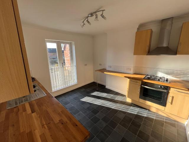 Christchurch BH23, 2 bed flat to rent, £1,125 pcm | PrimeLocation