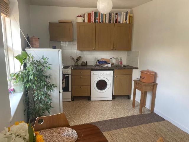 Christchurch Street East, Frome BA11, 1 bed flat to rent, £725 pcm | PrimeLocation