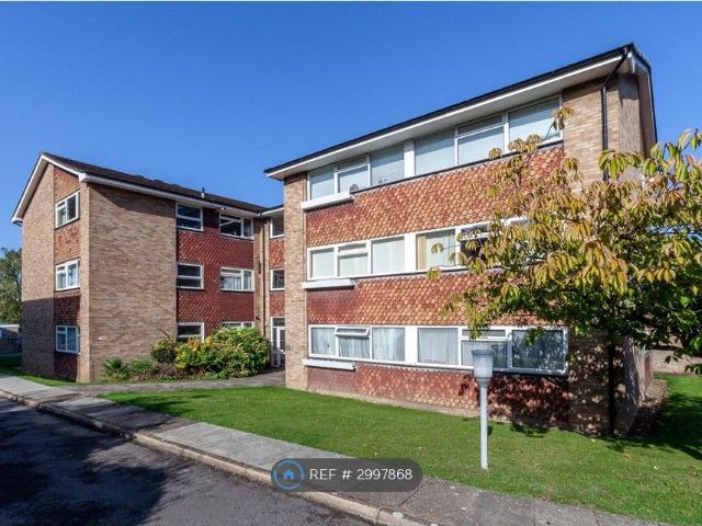 Christchurch Park, Sutton SM2, 2 bed flat to rent, £1,750 pcm | PrimeLocation