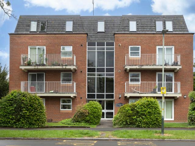 Christchurch Road, Cheltenham GL50 2PB Elliot Oliver