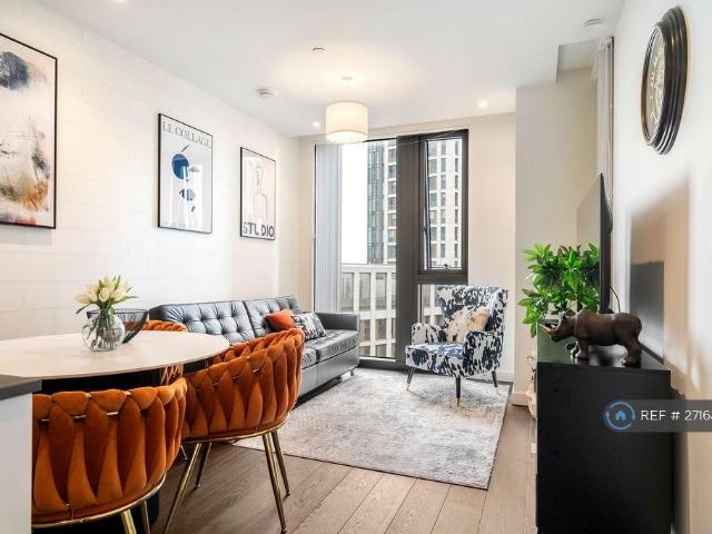 Christchurch Road, London, SW19 2 bed flat to rent £2,875 pcm £663 pw