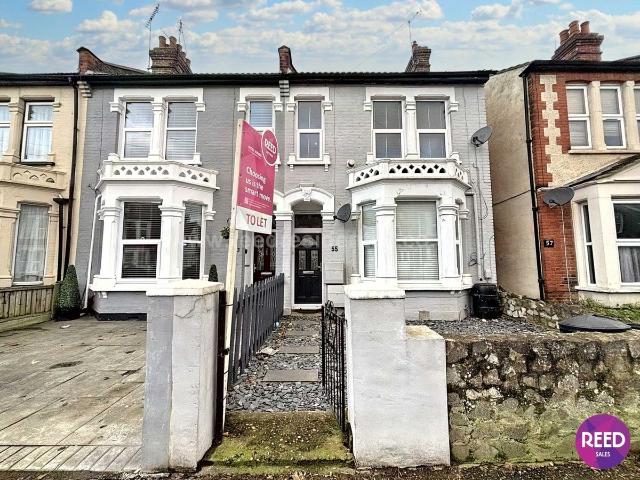 Christchurch Road, Southend On Sea SS2, 1 bed flat to rent, £1,100 pcm | PrimeLocation