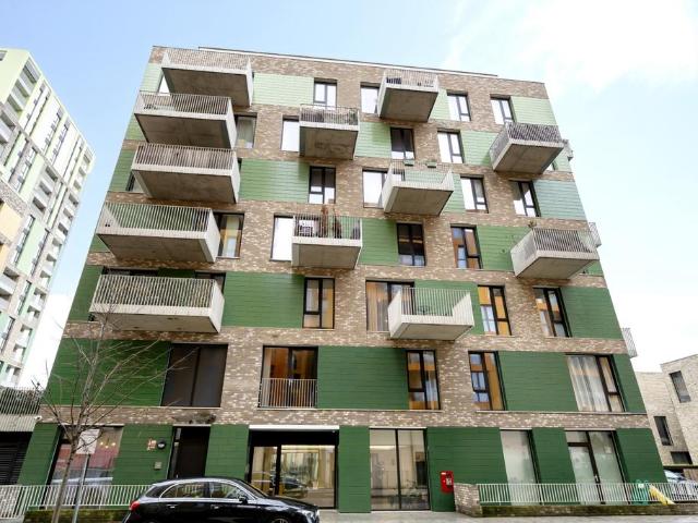 Christchurch Way Greenwich SE10 1 bed flat to rent £1,900 pcm £438 pw