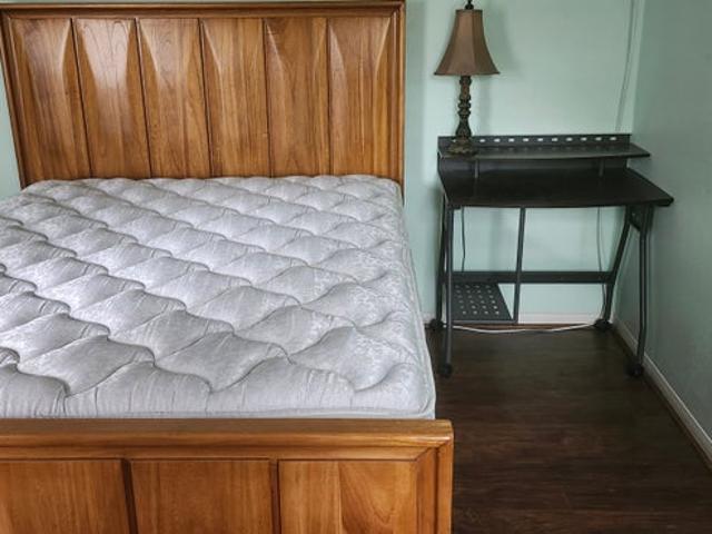 Christian Family✝️Large room free Utilities