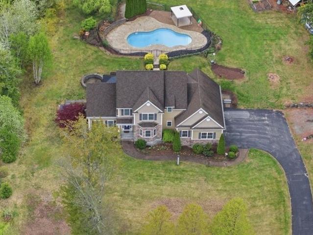 Christian Farm Dr, New Boston, Home For Sale