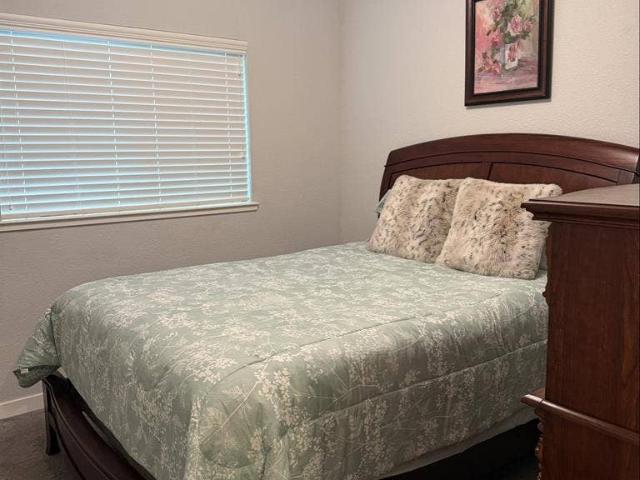 Christian Home Seeking Roommate