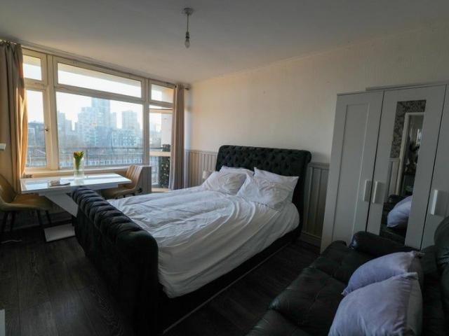 Christian Street, London E1, Room to rent, £1,100 pcm | PrimeLocation