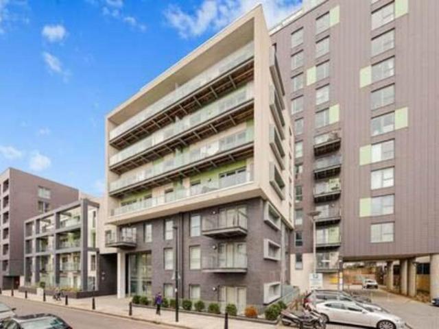 Christian Street, Shadwell, London, E1 Studio to rent £1,864 pcm £430 pw