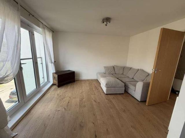 Christie Lane, Salford, M7