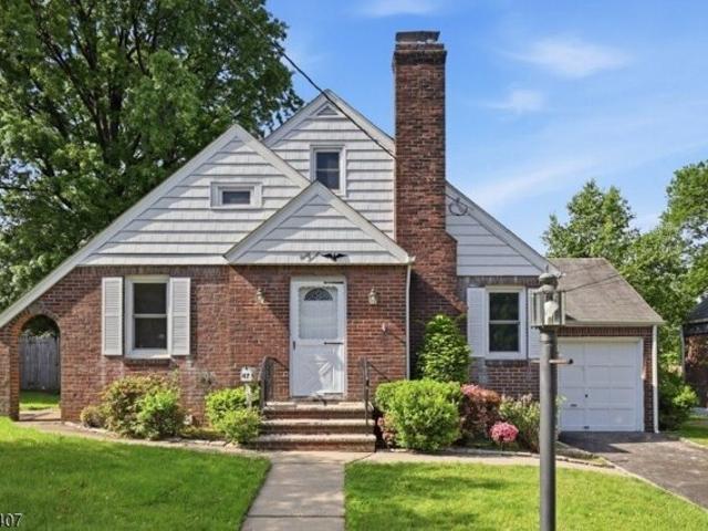 Christie St, Ridgefield Park Village, Home For Sale