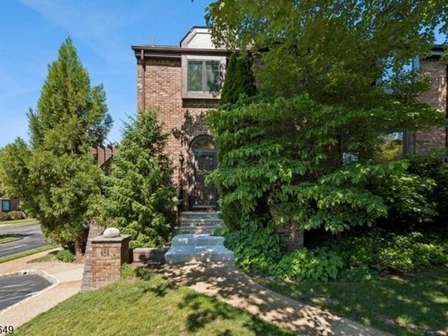 Christina Ct, Madison, Condo For Sale