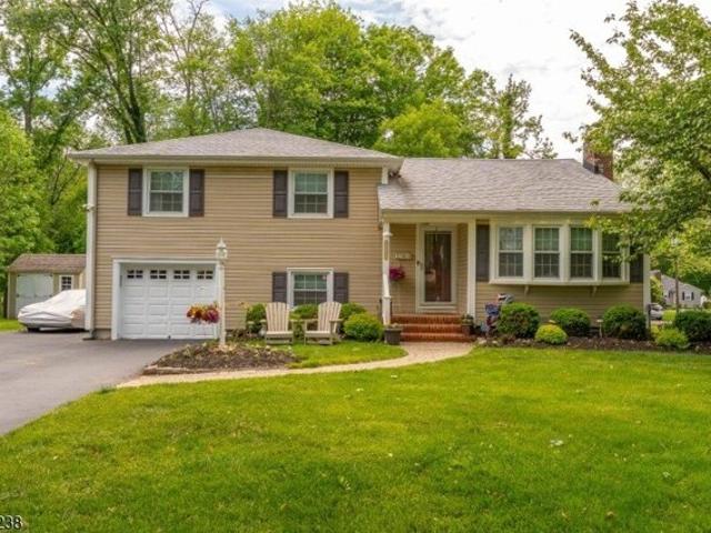 Christine Cir, Scotch Plains, Home For Sale