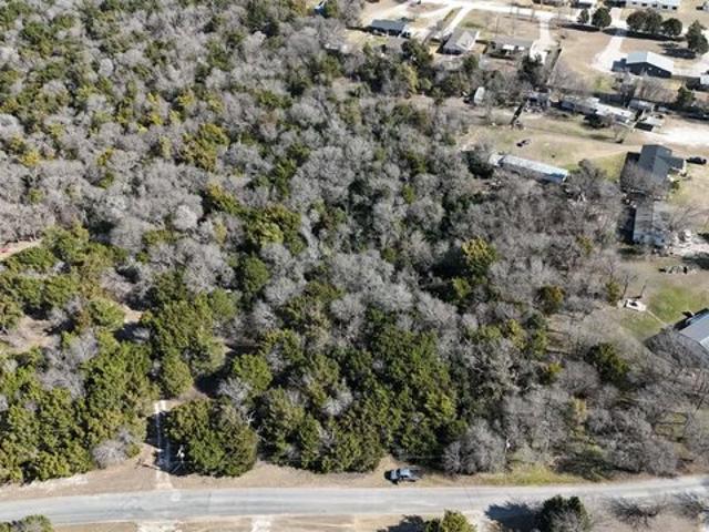 Christopher Dr, Bruceville Eddy, TX 76630