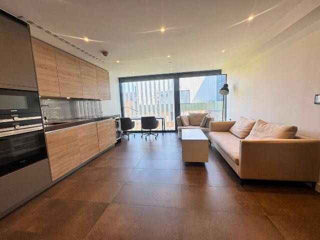 Chronicle Tower, 261B City Road, London EC1V, 1 bed flat to rent, £3,185 pcm | PrimeLocation