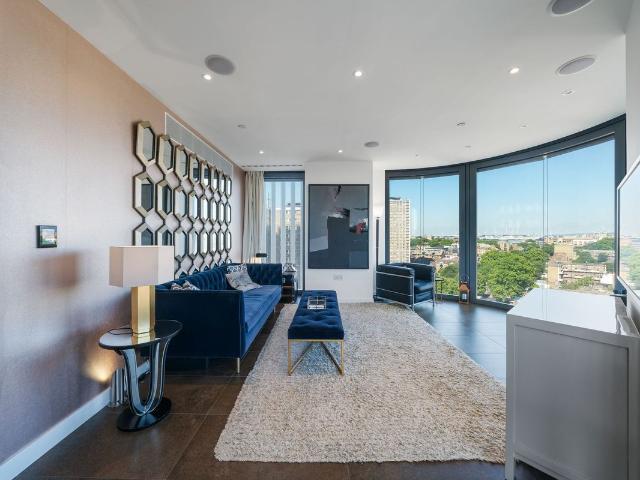 Chronicle Tower, 261B City Road, London EC1V, 2 bed flat to rent, £4,000 pcm | PrimeLocation