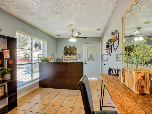 Chula Vista Apartment Homes 1 Bedroom Apartment for Rent at 1405 Elite Cir, Arlington, TX 76010