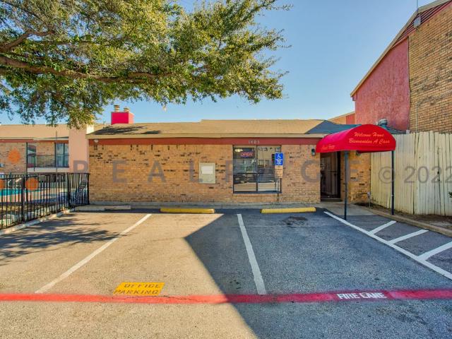 Chula Vista Apartment Homes 1 Bedroom Apartment for Rent at 1405 Elite Cir, Arlington, TX 76010