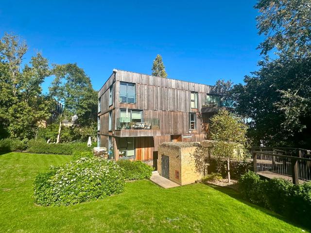 Churchwood Gardens, Honor Oak SE23, 2 bed flat to rent, £2,400 pcm | PrimeLocation