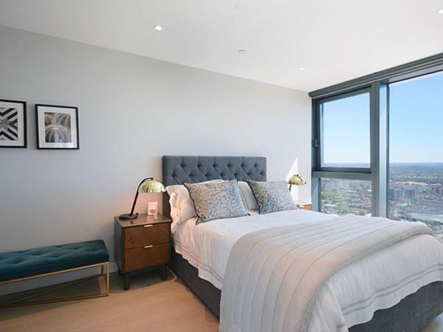 Churchyard Row, Elephant And Castle, London SE11, 2 bed flat to rent, £3,240 pcm | PrimeLocation