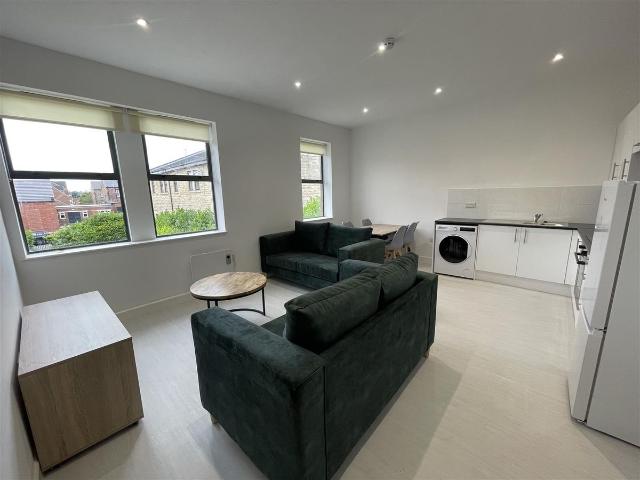 Church Court, Morley, Leeds LS27, 2 bed flat to rent, £1,025 pcm | PrimeLocation