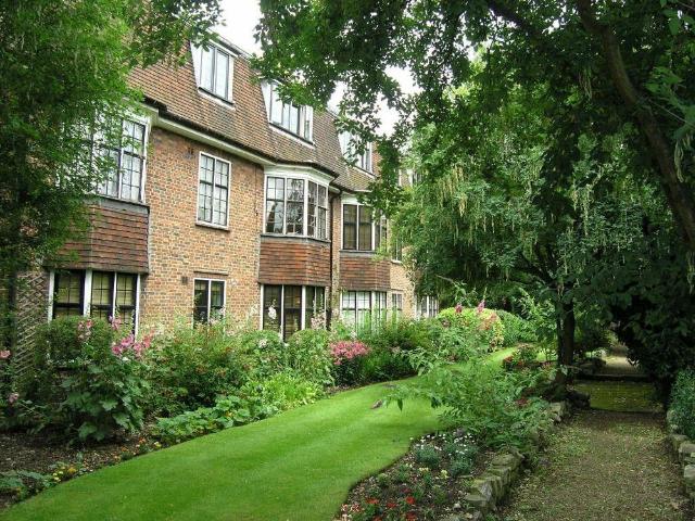 Church Close, Church Street, Epsom, Surrey, KT17 4PT