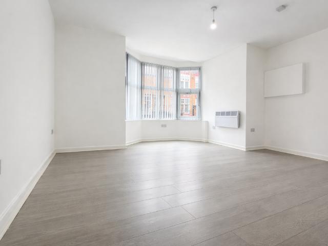 Church Avenue, Leicester LE3, 1 bed flat to rent, £775 pcm | PrimeLocation