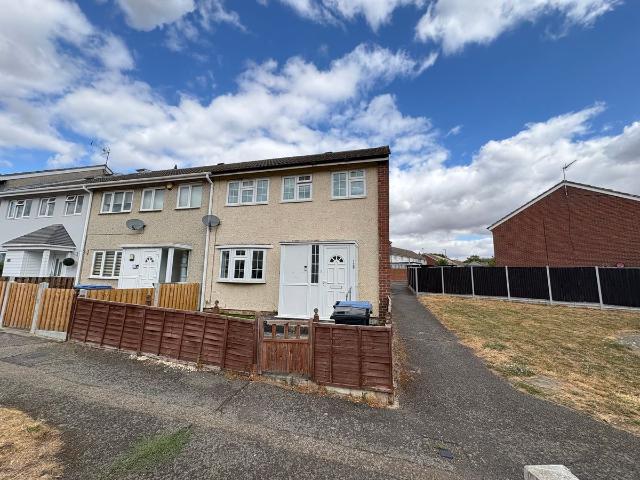 Church End, Harlow CM19, 4 bed property to rent, £2,200 pcm | PrimeLocation