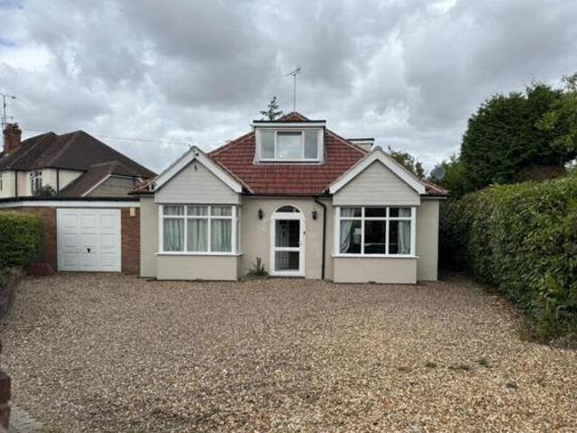 Church End Lane, Tilehurst, 6 Bedroom Chalet