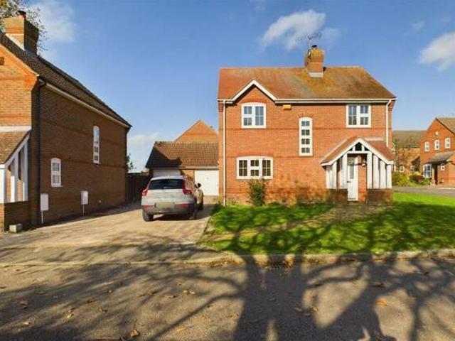 Church Farm Close, Bierton, 4 Bedroom Detached