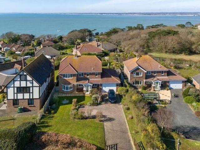 Church Hill, Totland Bay, 4 Bedroom Detached