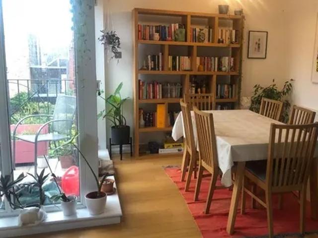 Church of St Cyril of Turau and All the Patron Saints of the Belarusian People, Holden Avenue, London, N12 8HY, United Kingdom | 2 bed apartment for rent #167693036 | Rentberry