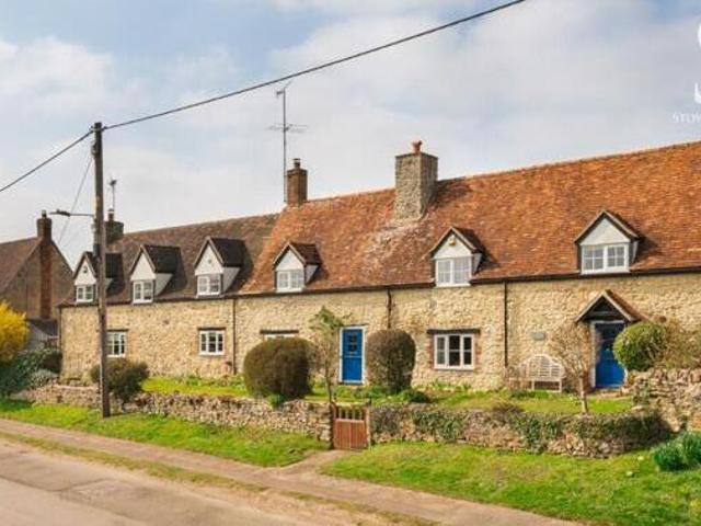 Church Lane, Dry Sandford, 6 Bedroom Cottage